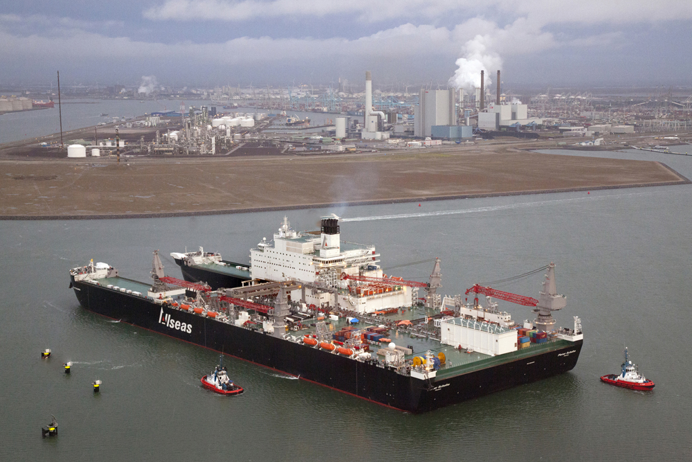 Kotug assists Pioneering Spirit Arrival - KOTUG International